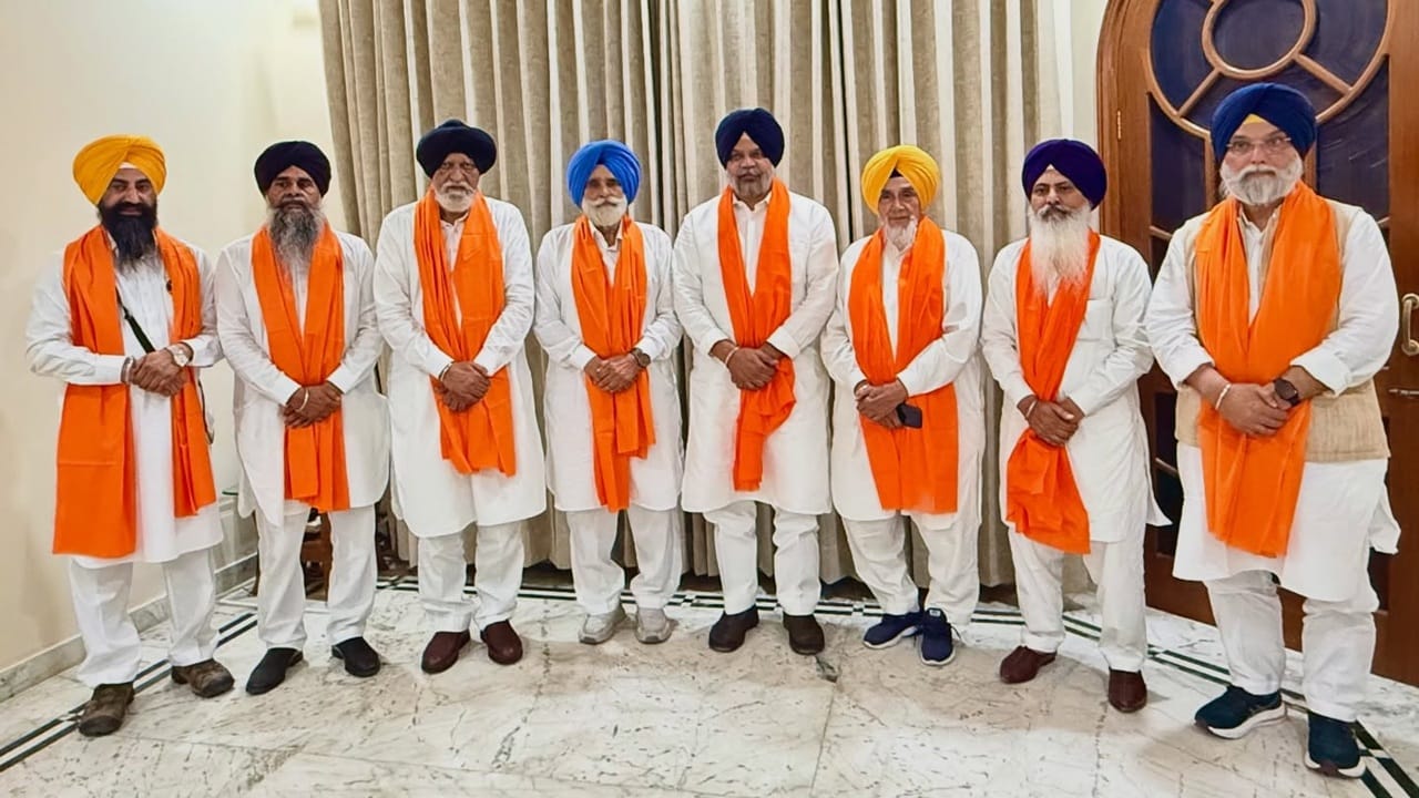 2027 ਚੋਣਾਂ ਤੋਂ ਪਹਿਲਾਂ 'ਪੁਨਰ ਸੁਰਜੀਤ' ਤੇ 'ਵਾਰਿਸ ਪੰਜਾਬ ਦੇ' ਵਿਚਾਲੇ ਗਠਜੋੜ ...